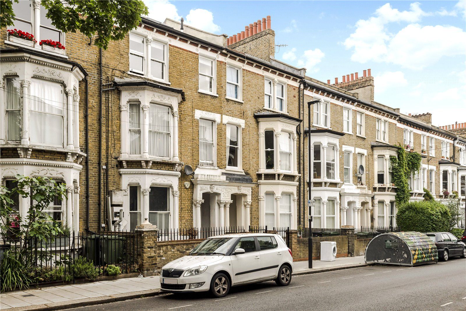 1 bed flat for sale in Saltoun Road, London SW2 - Zoopla