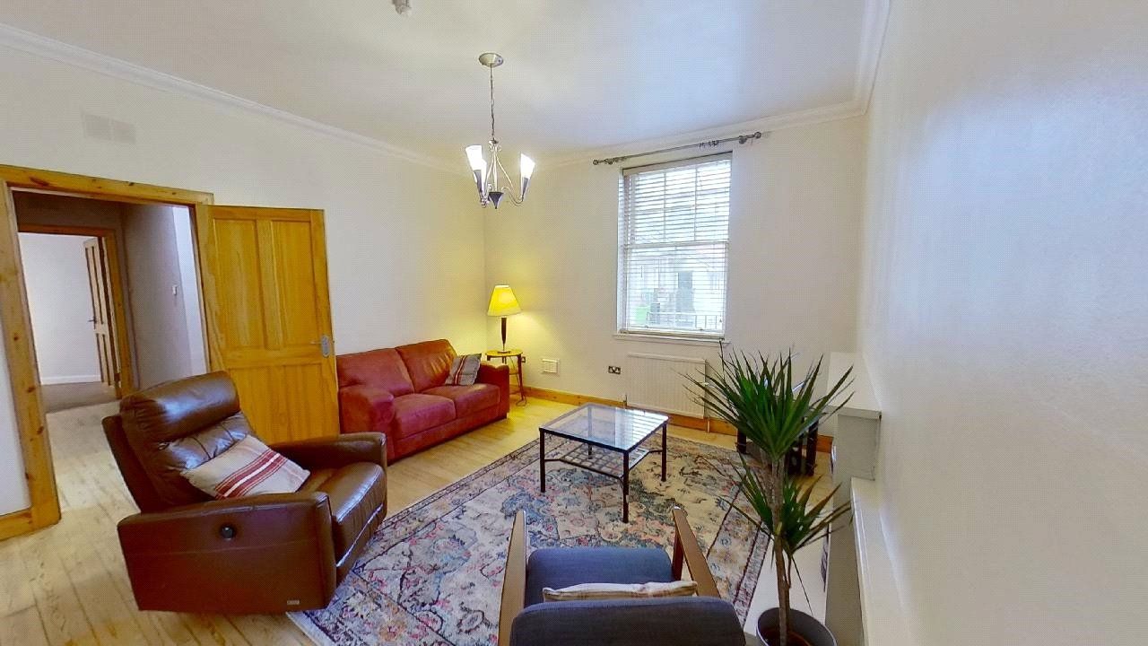 2 bed flat to rent in Tron Square, Edinburgh EH1 - Zoopla