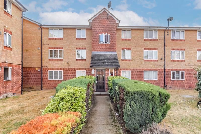 1 bed flat for sale in Barbot Close, Edmonton N9 - Zoopla