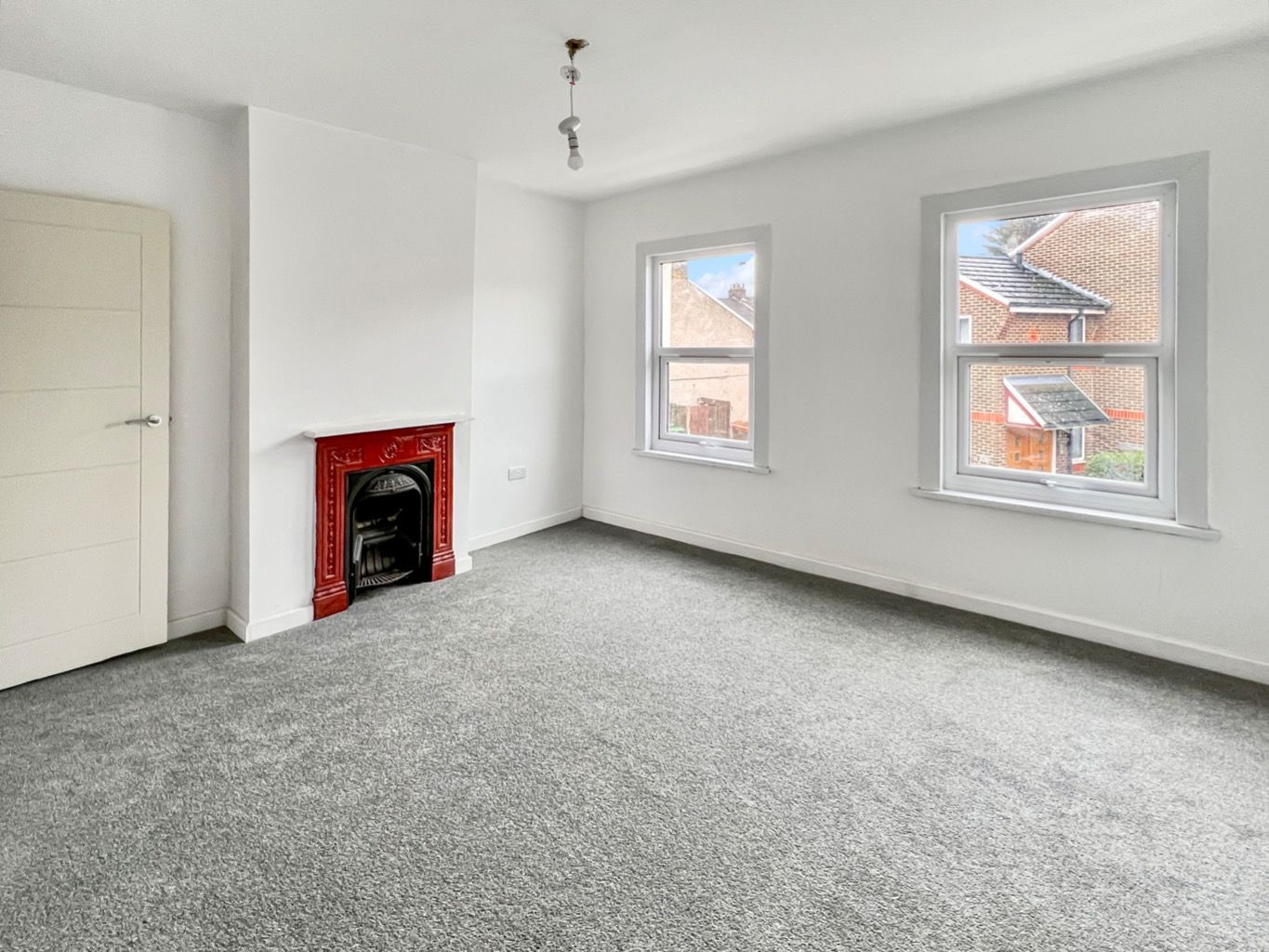 2 bed terraced house for sale in Raphael Road, Gravesend DA12 - Zoopla