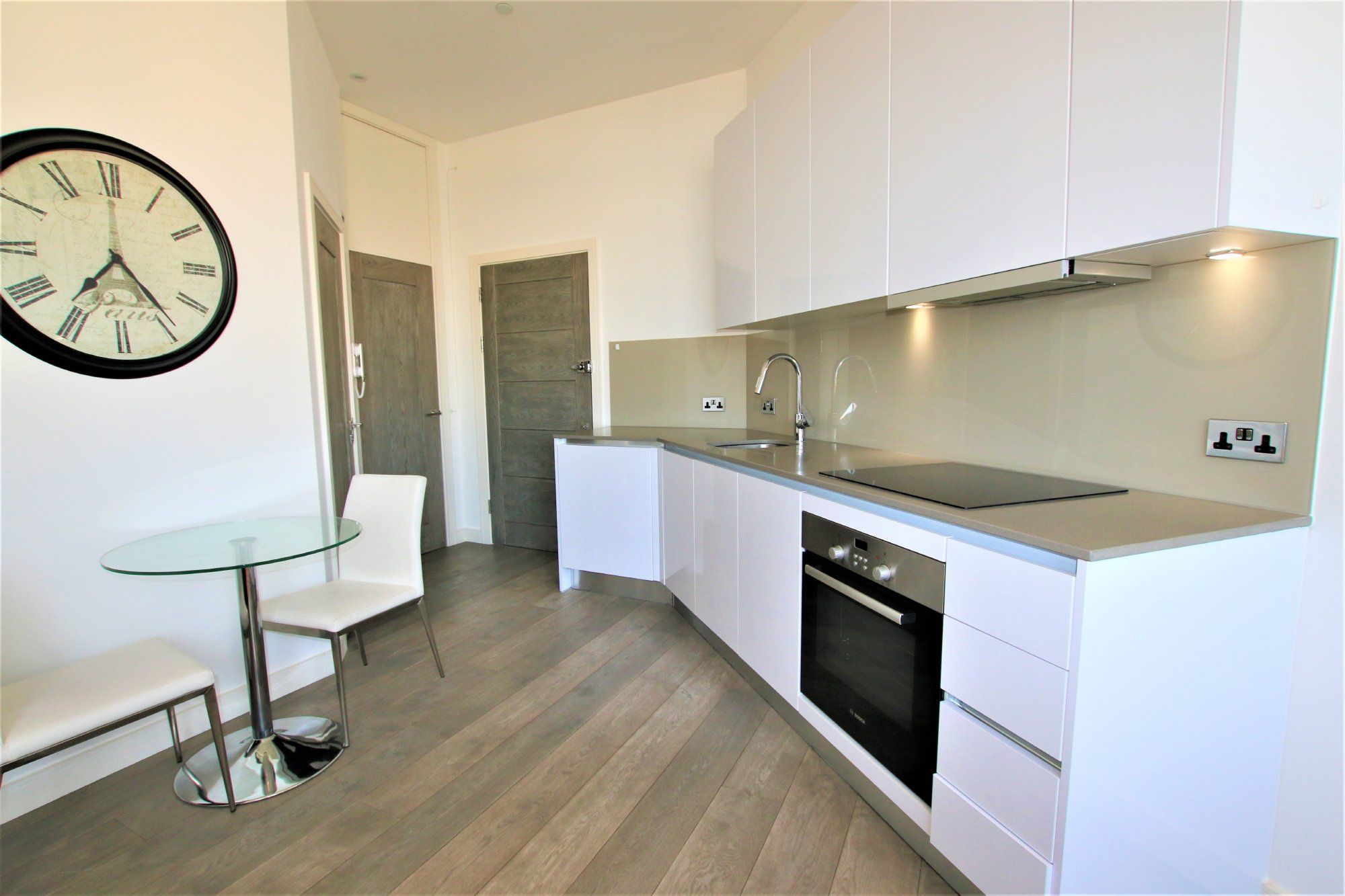 1 bed flat to rent in Wellington Street, Slough SL1 - Zoopla