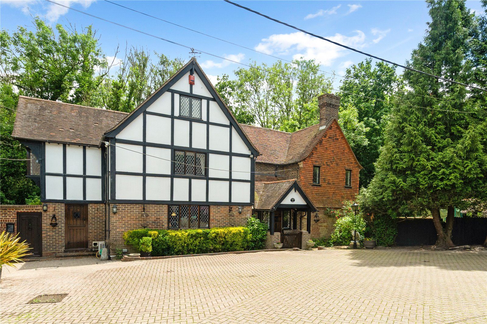 4 Bed Detached House For Sale In Chelwood Gate Road Nutley Uckfield