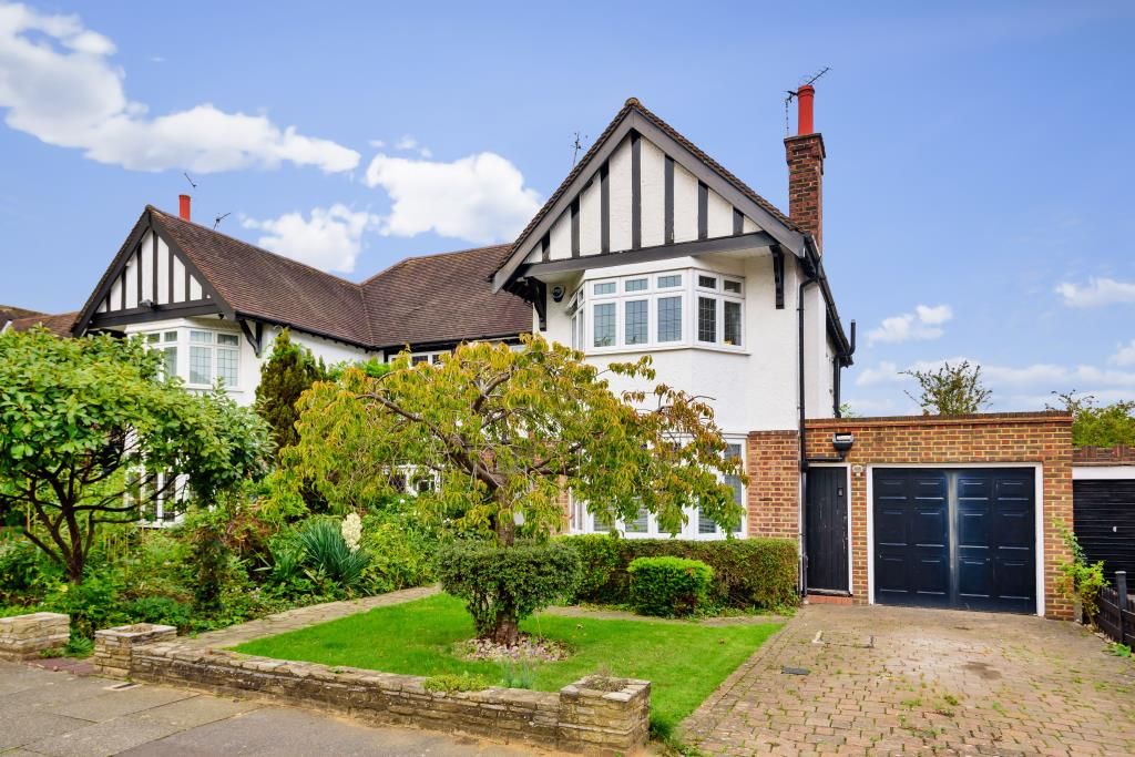 3 bed semi-detached house for sale in High Barnet, Barnet EN5 - Zoopla