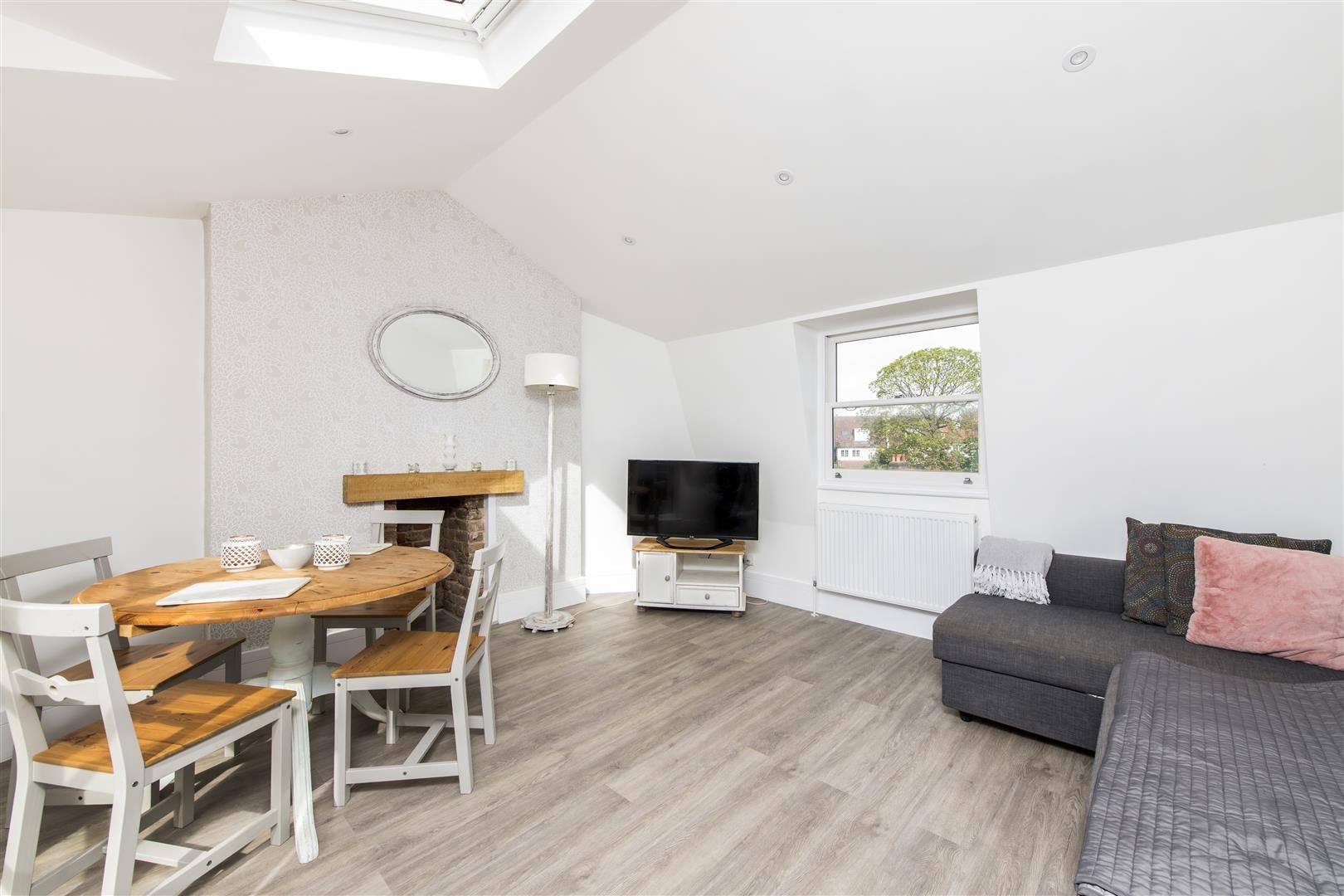 1 bed flat for sale in Roehampton High Street, London SW15 - Zoopla