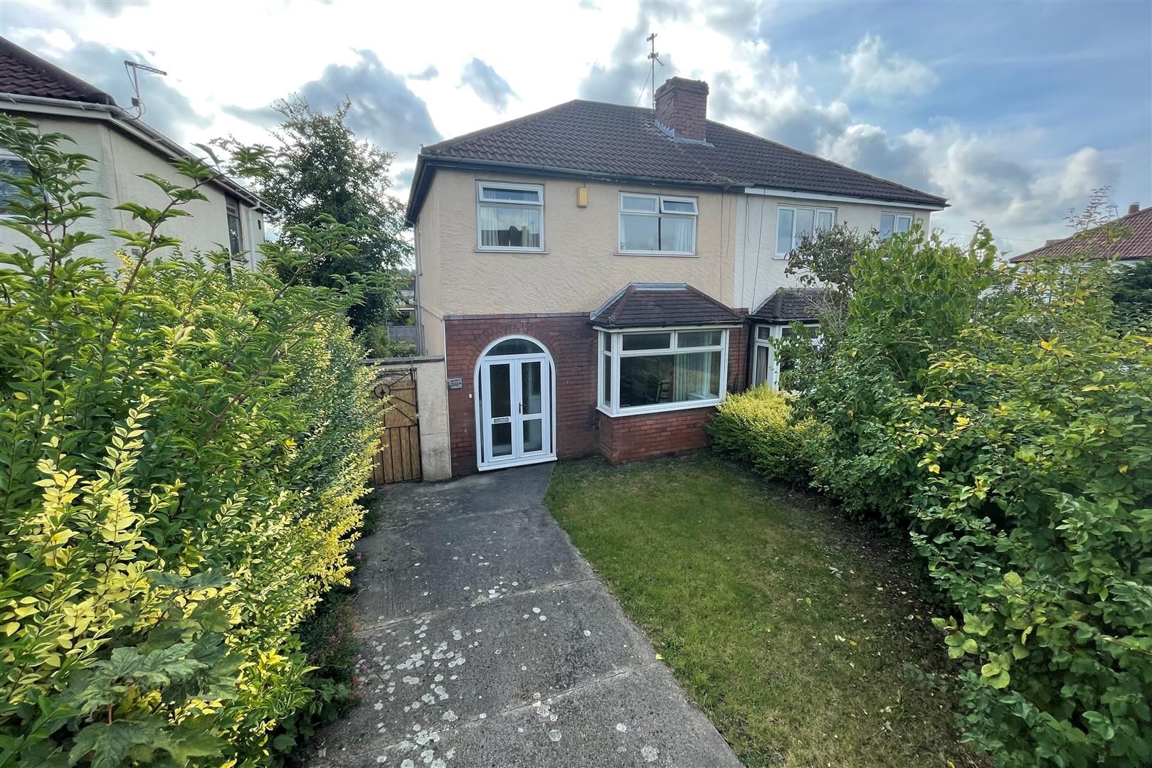3 Bed Semi Detached House For Sale In Southmead Road Westbury On Trym