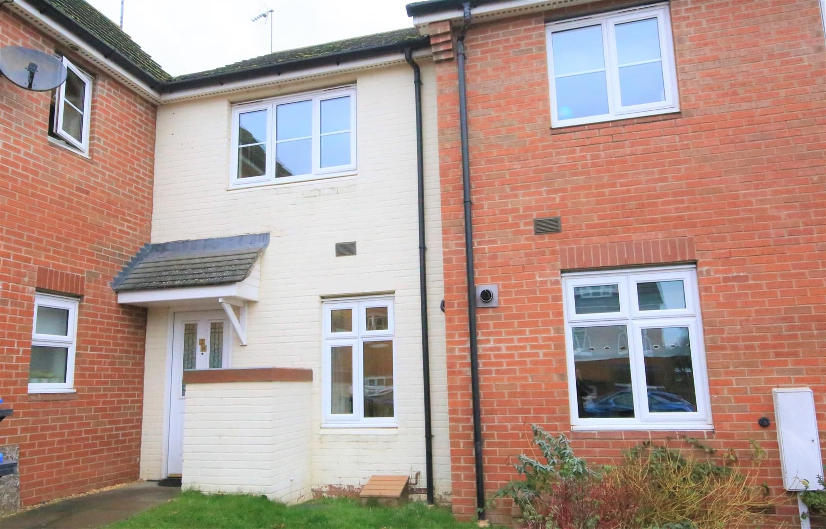2 bed terraced house to rent in Stowe Drive, Rugby, Warwickshire CV22 ...