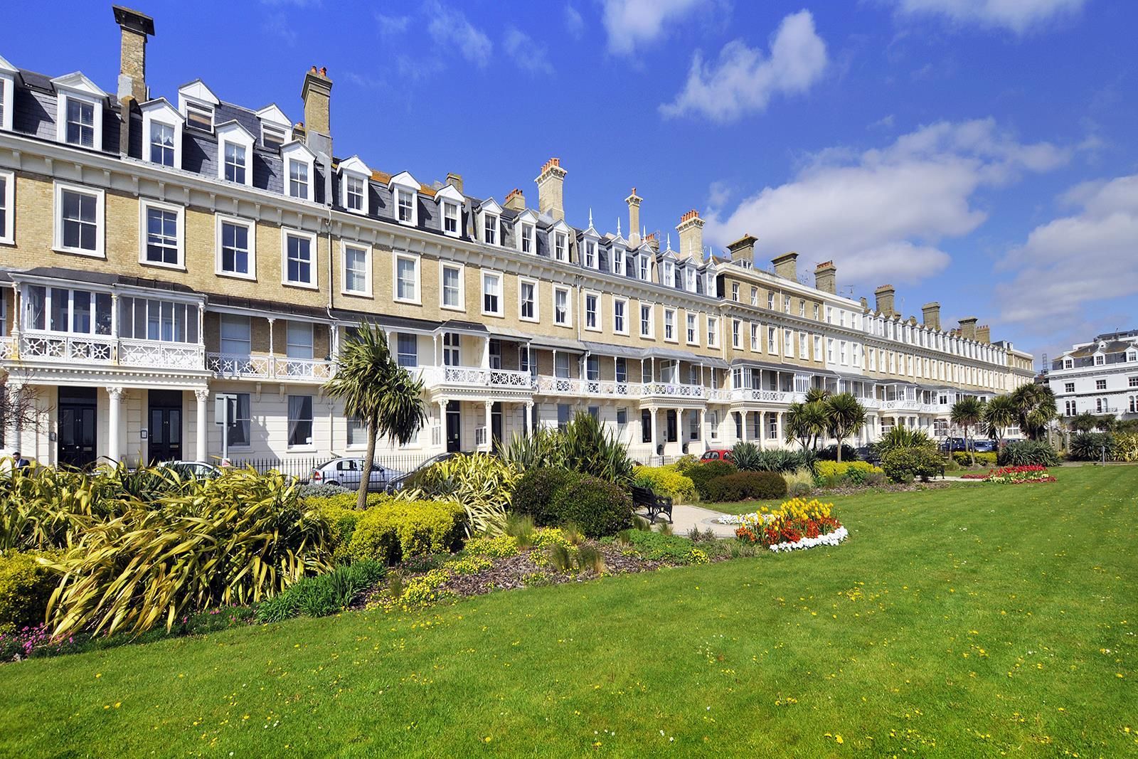 2 bed flat for sale in Heene Terrace, Worthing BN11 - Zoopla