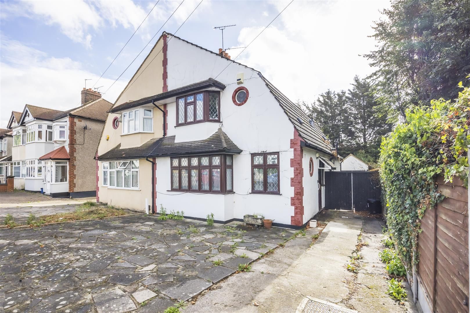 3 bed semi-detached house for sale in Roding Lane North, Woodford Green ...