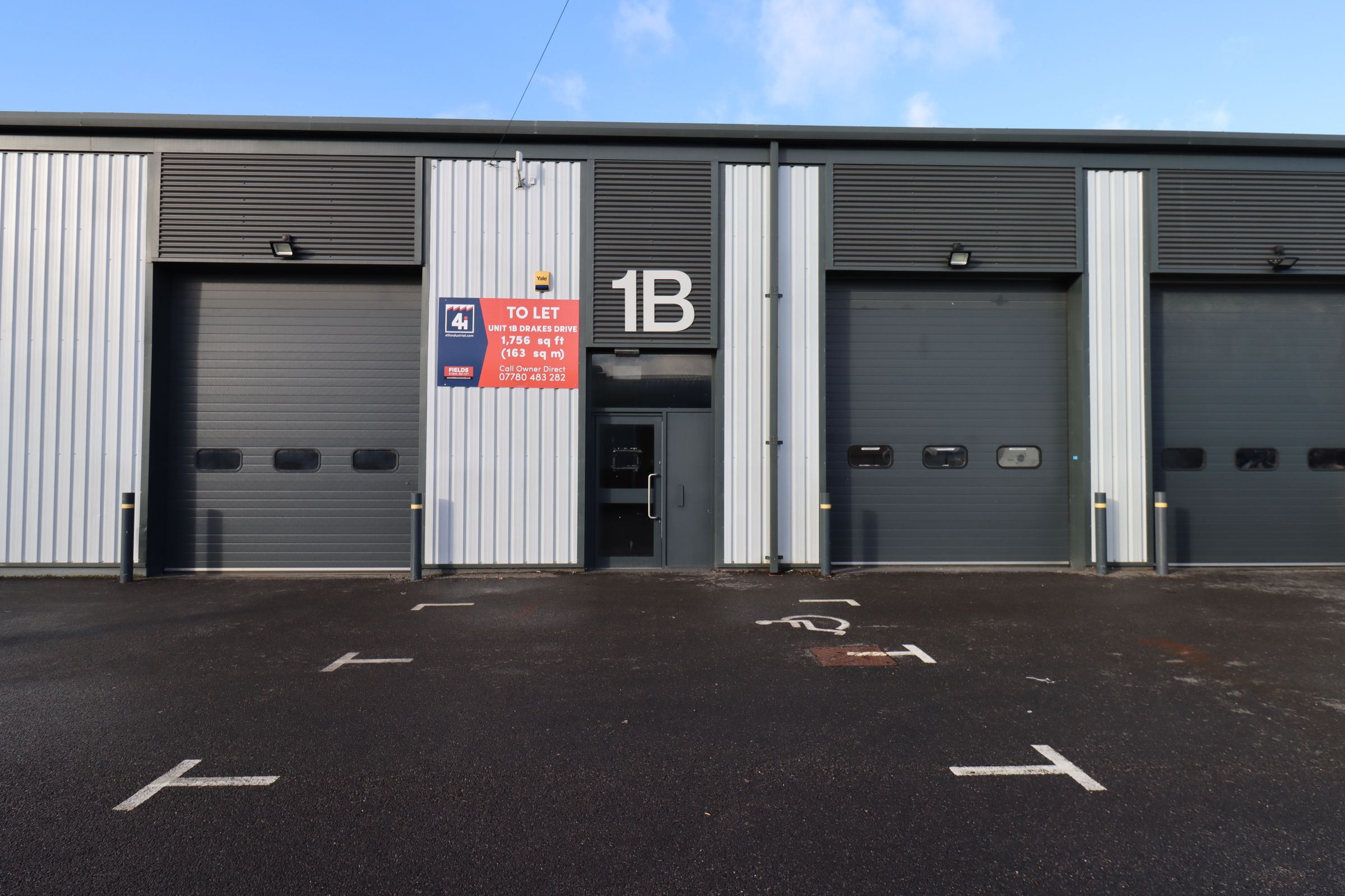 Industrial to let in Unit 1B Drakes Drive, Crendon Industrial Estate ...
