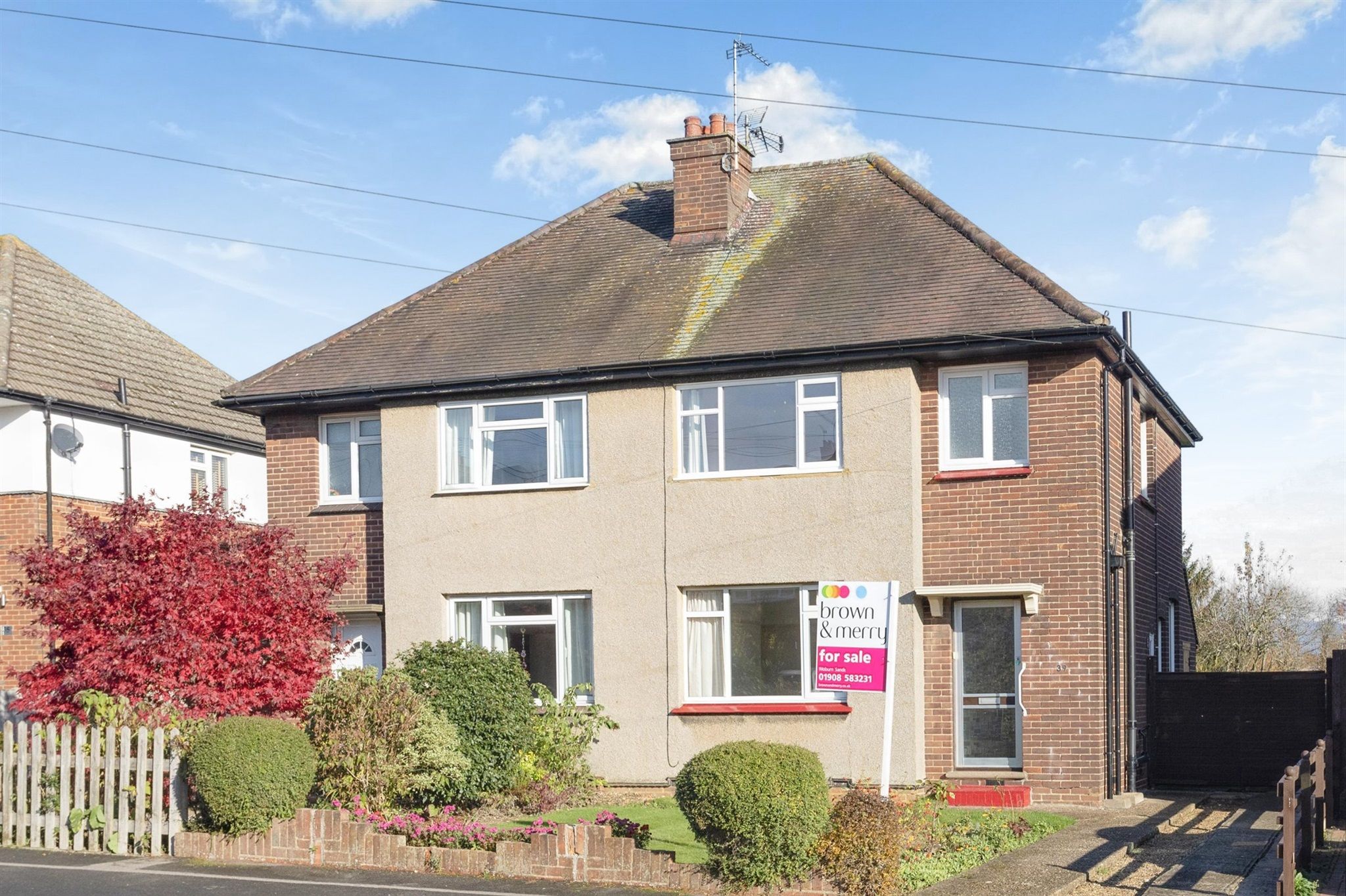 3 Bed Semi Detached House For Sale In Cottingham Grove Bletchley