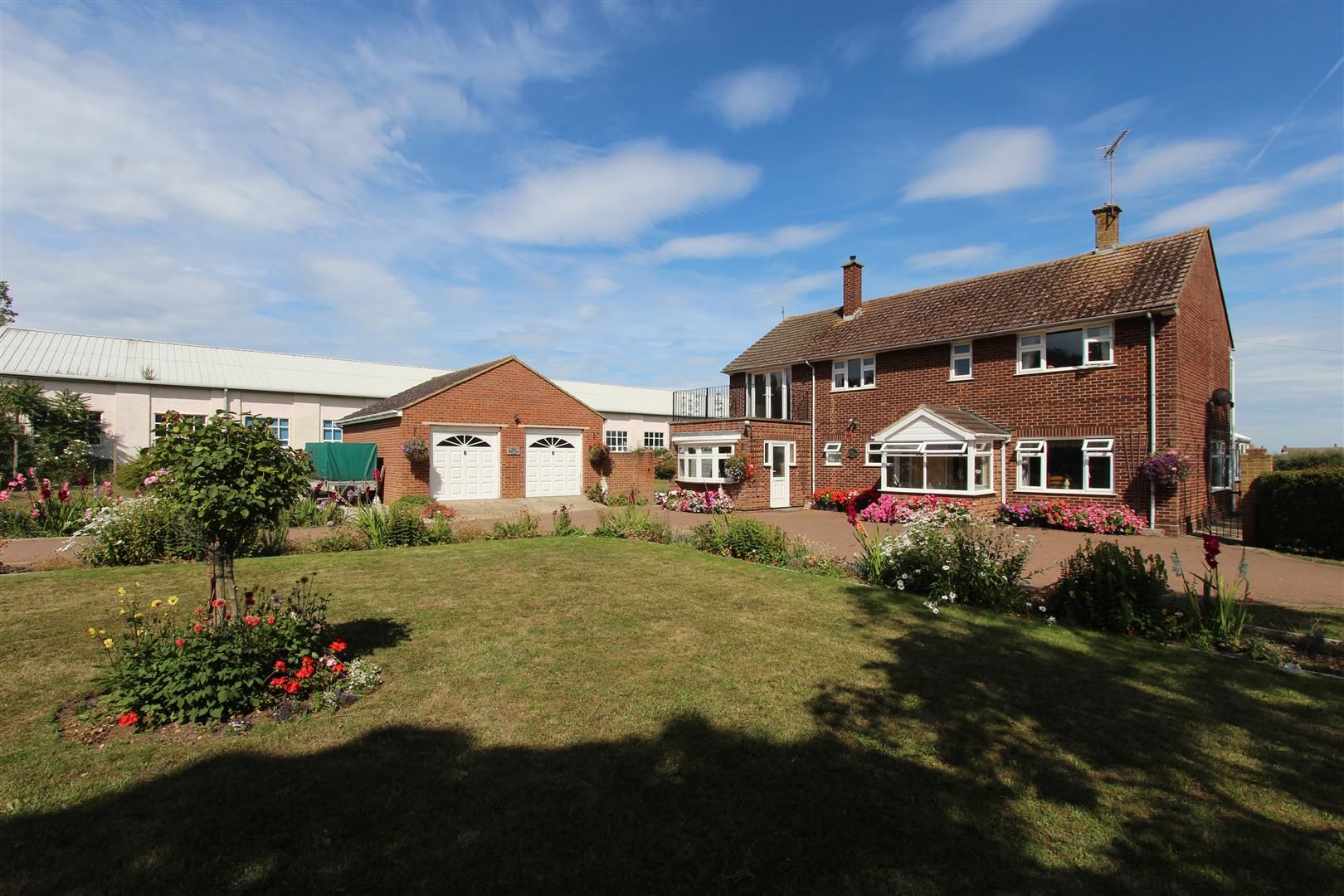4 bed detached house for sale in Brabazon Road, Eastchurch, Sheerness ...