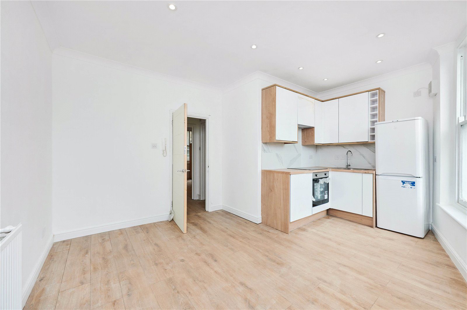 1 bed flat for sale in Voltaire Road, London SW4 - Zoopla