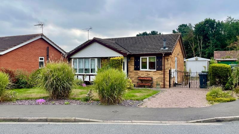 2 Bed Detached Bungalow For Sale In Snaith Close Doddington Park