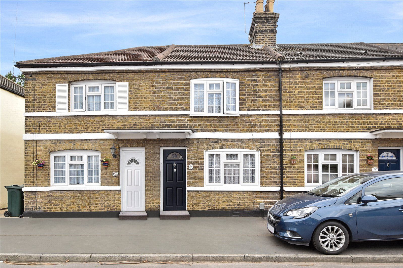 2 Bed Terraced House For Sale In Walnut Tree Avenue Dartford Kent Da1