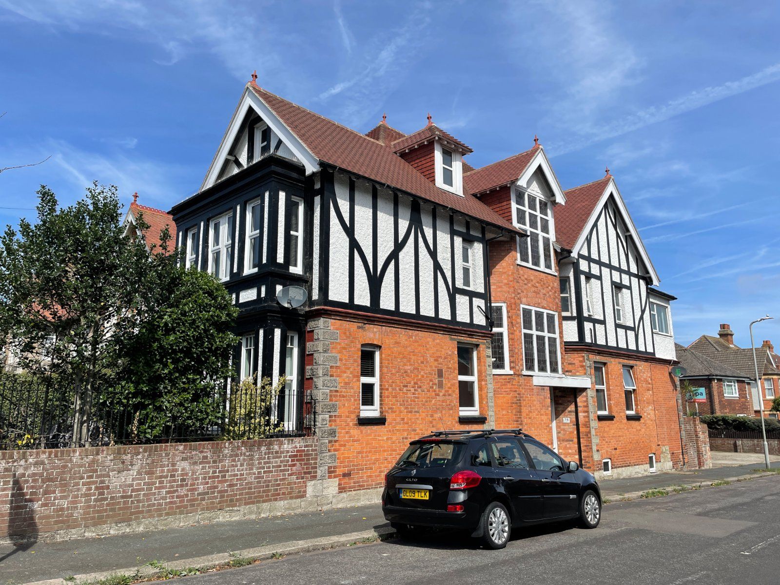 2 bed flat for sale in Shorncliffe Road, Folkestone, Kent CT20 - Zoopla