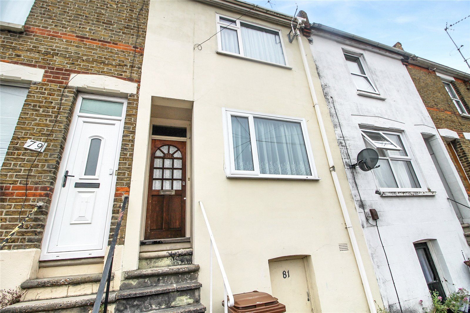 3 bed terraced house for sale in Upper Luton Road, Chatham ME5 - Zoopla