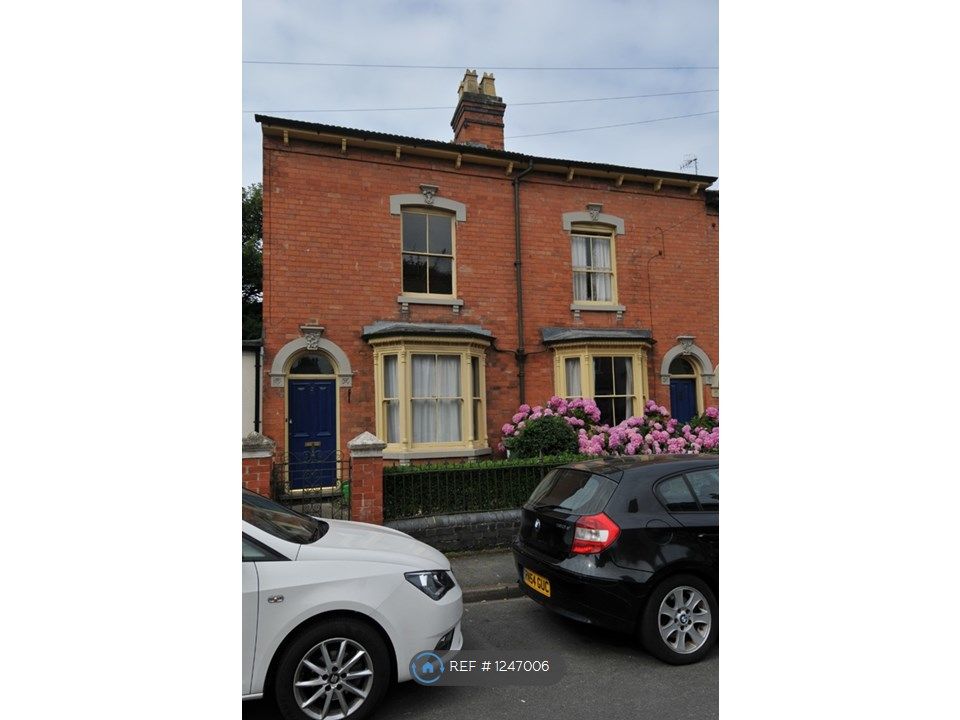 3 bed end terrace house to rent in Hamilton Road, Worcester WR5 - Zoopla