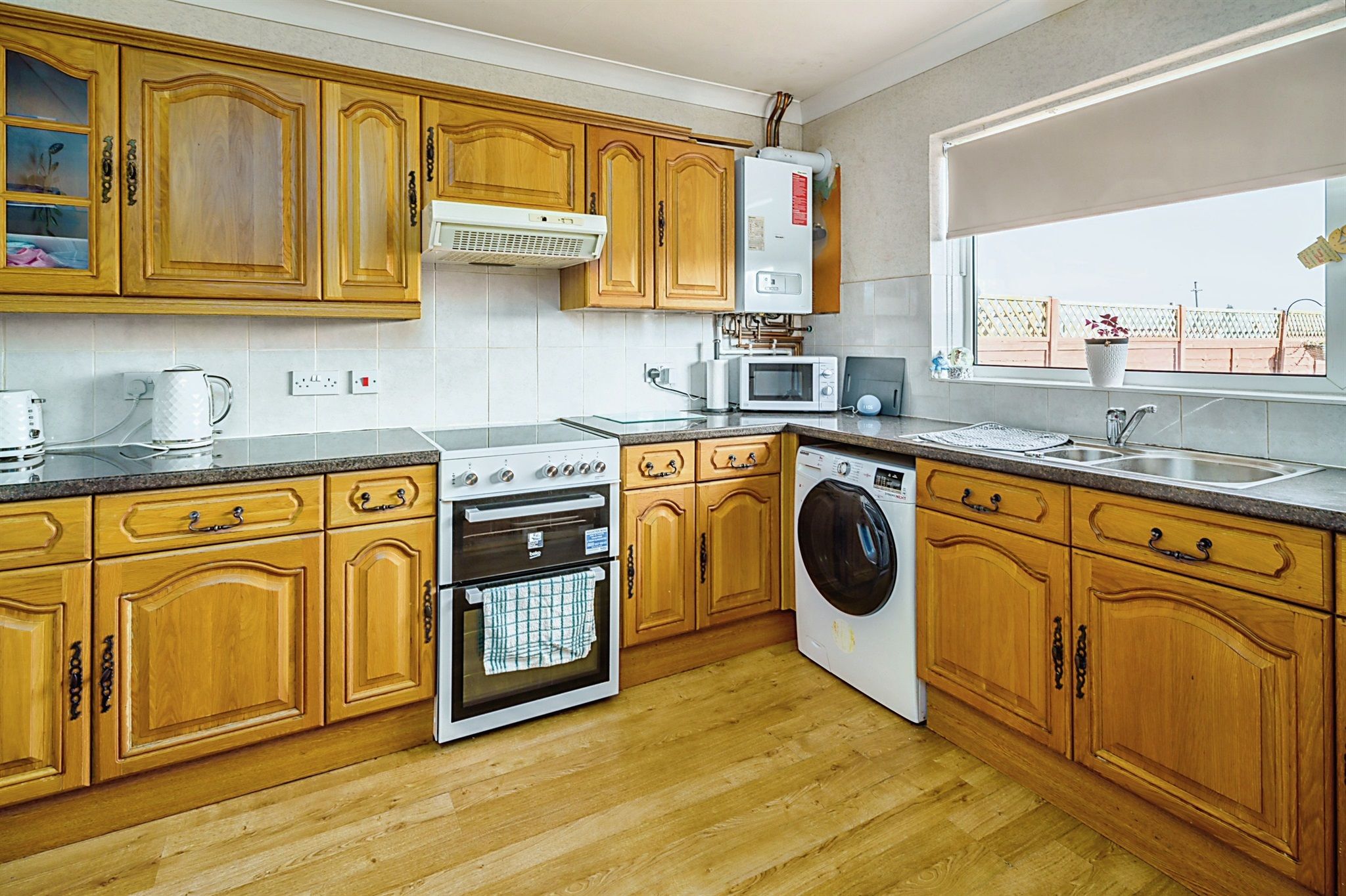 2 bed maisonette for sale in The Stow, Harlow CM20 - Zoopla