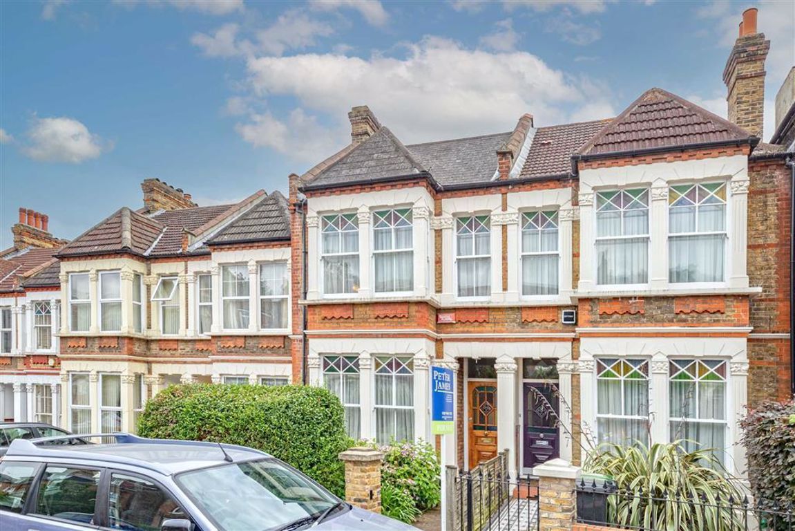 3 bed terraced house for sale in Ladywell Road, London SE13 - Zoopla