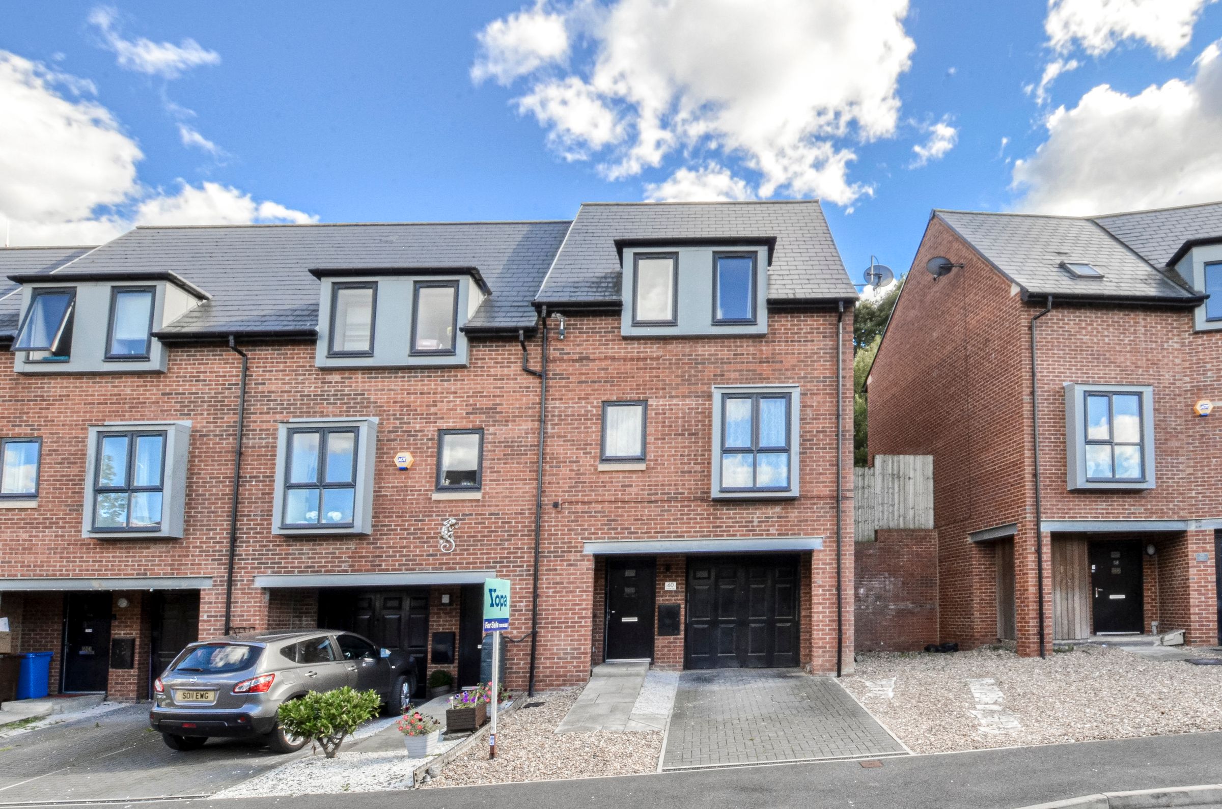 3 bed end terrace house for sale in Lavender Way, Sheffield S5 - Zoopla
