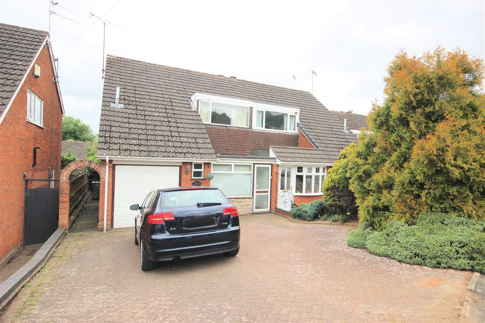 3 Bed Semi Detached House For Sale In Brier Mill Road Halesowen West