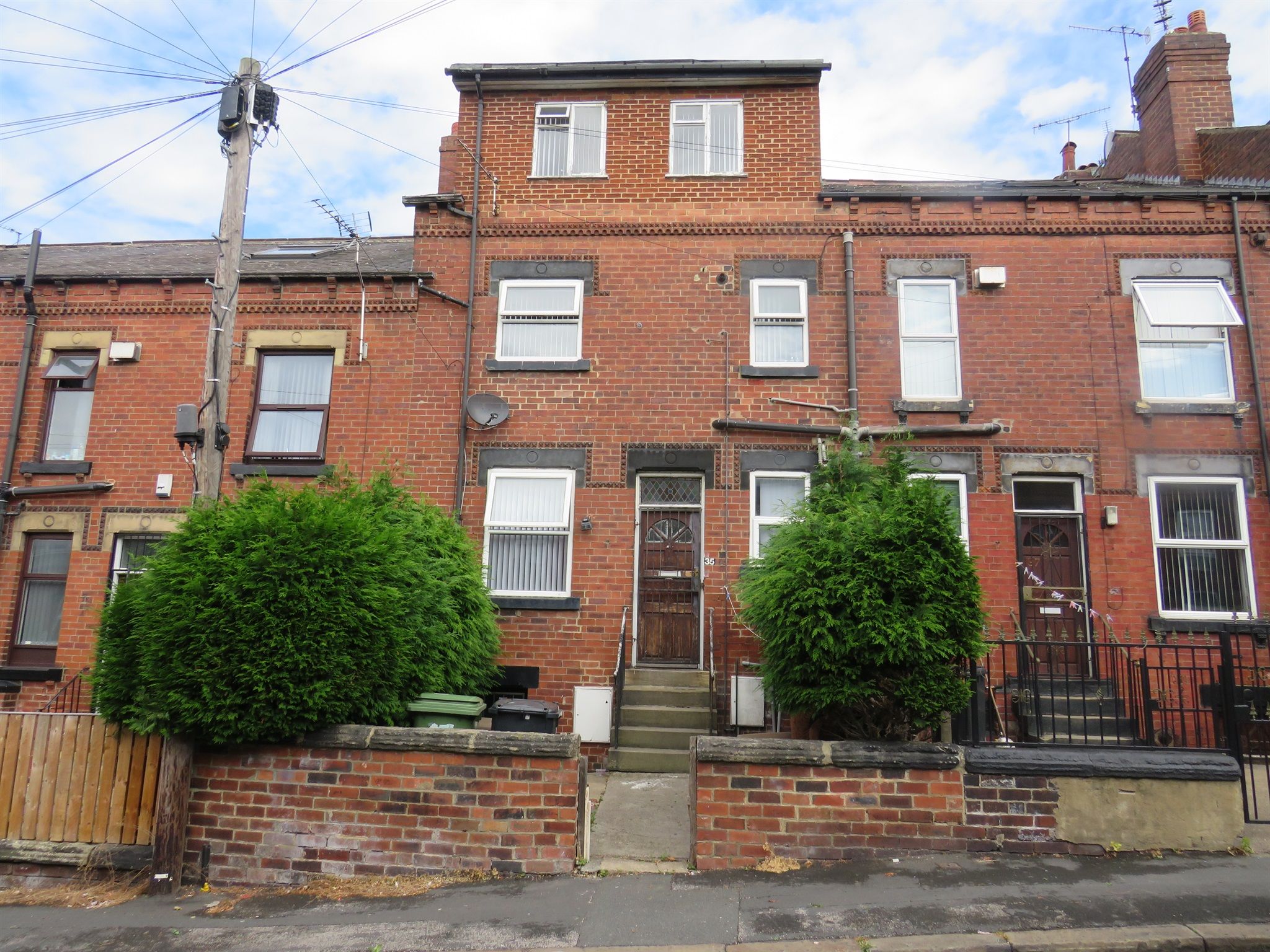 2 bed terraced house for sale in Ashton Street, Leeds LS8 - Zoopla