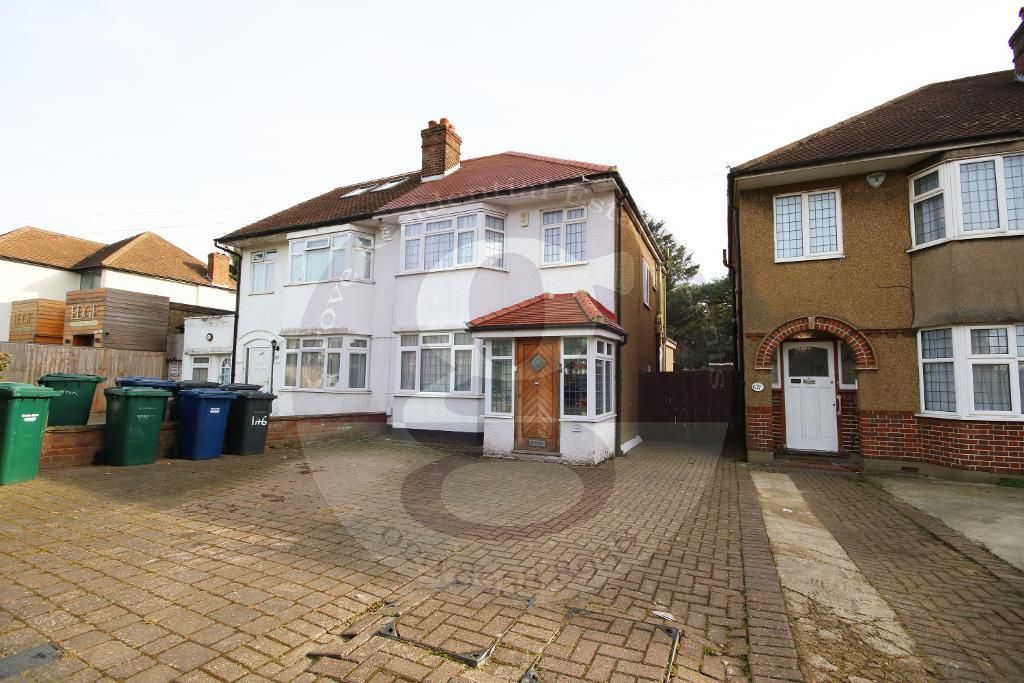 3 Bed Semi Detached House For Sale In Broadfields Avenue Edgware