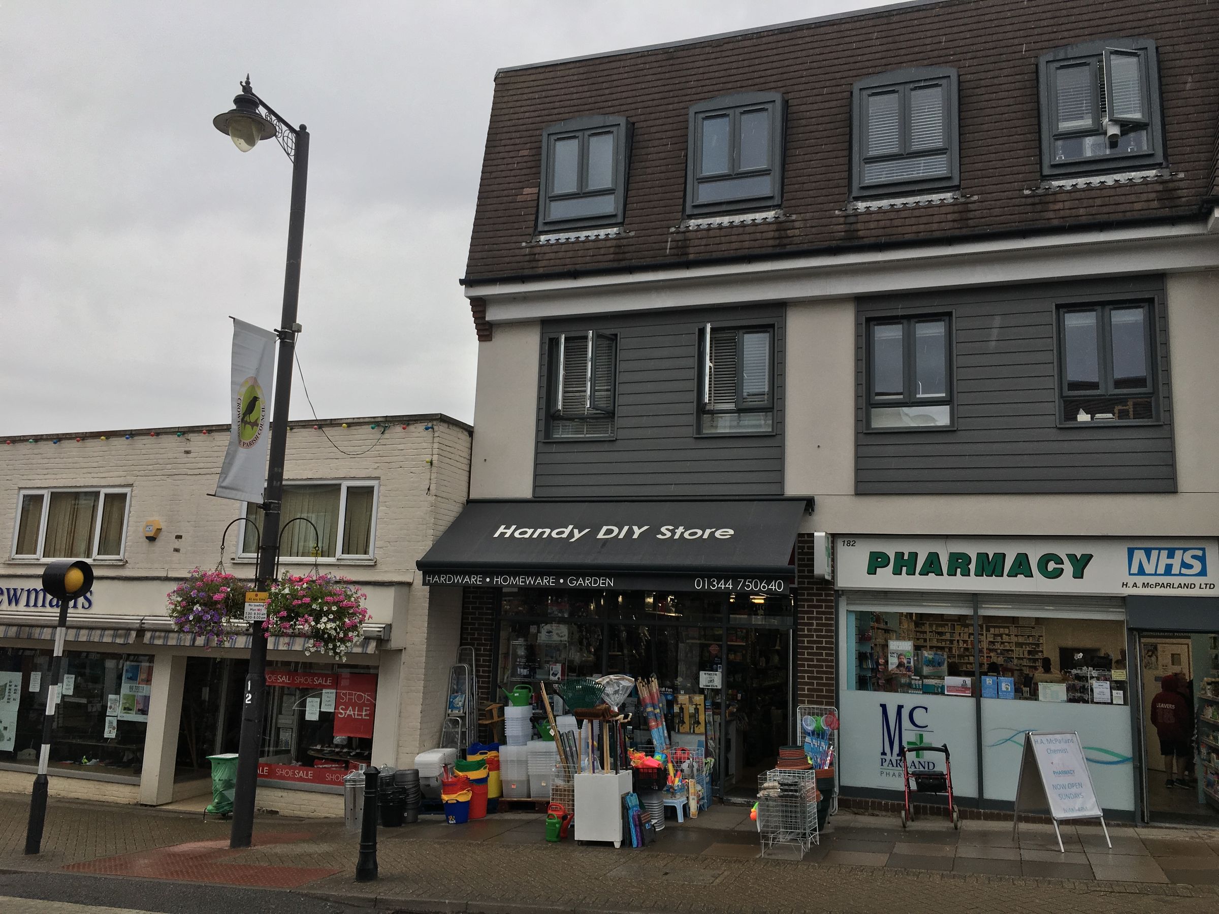 Retail premises to let in High Street, Crowthorne RG45 - Zoopla