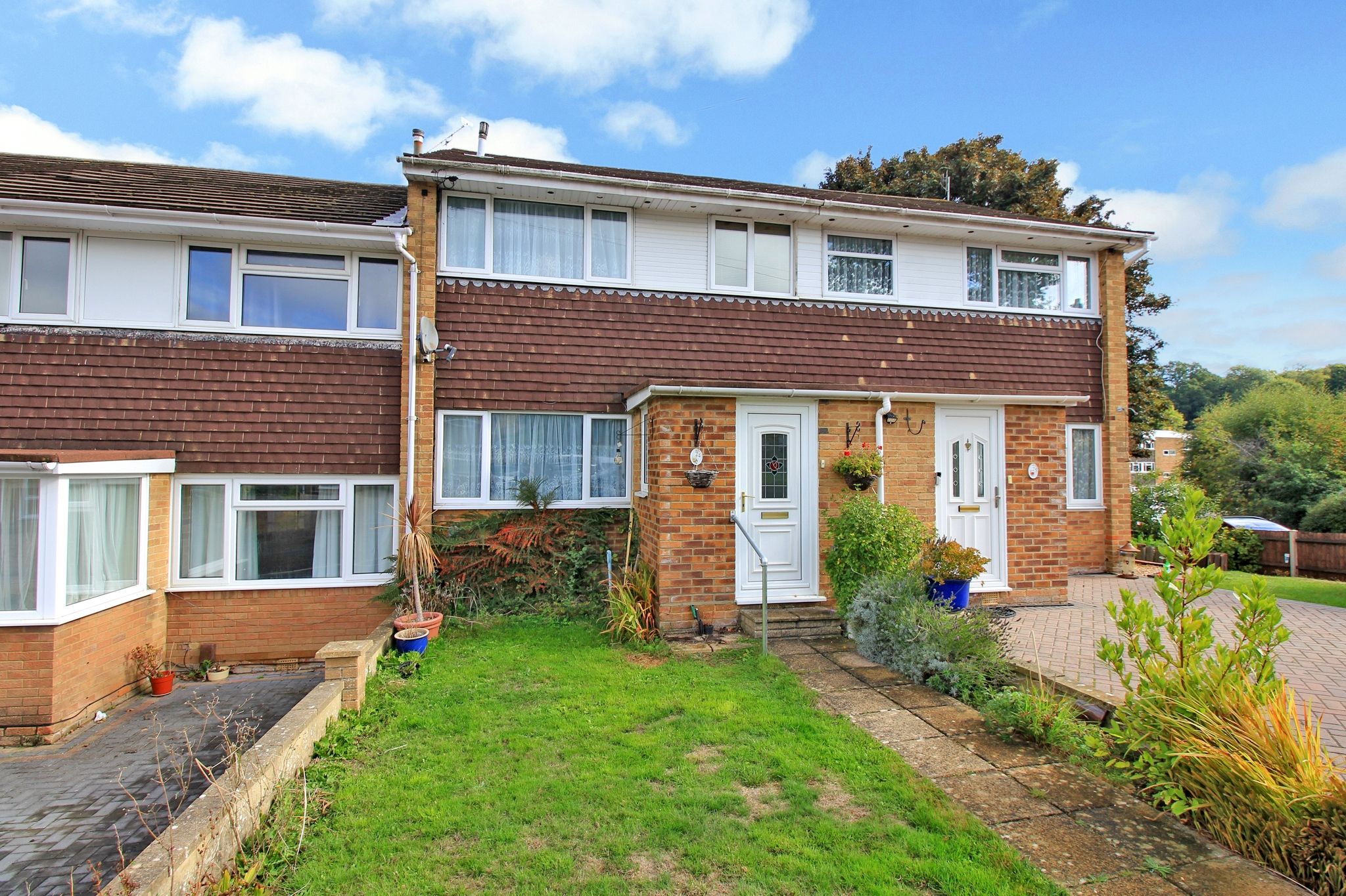 3 bed terraced house for sale in Nomad Close, Southampton SO18 - Zoopla