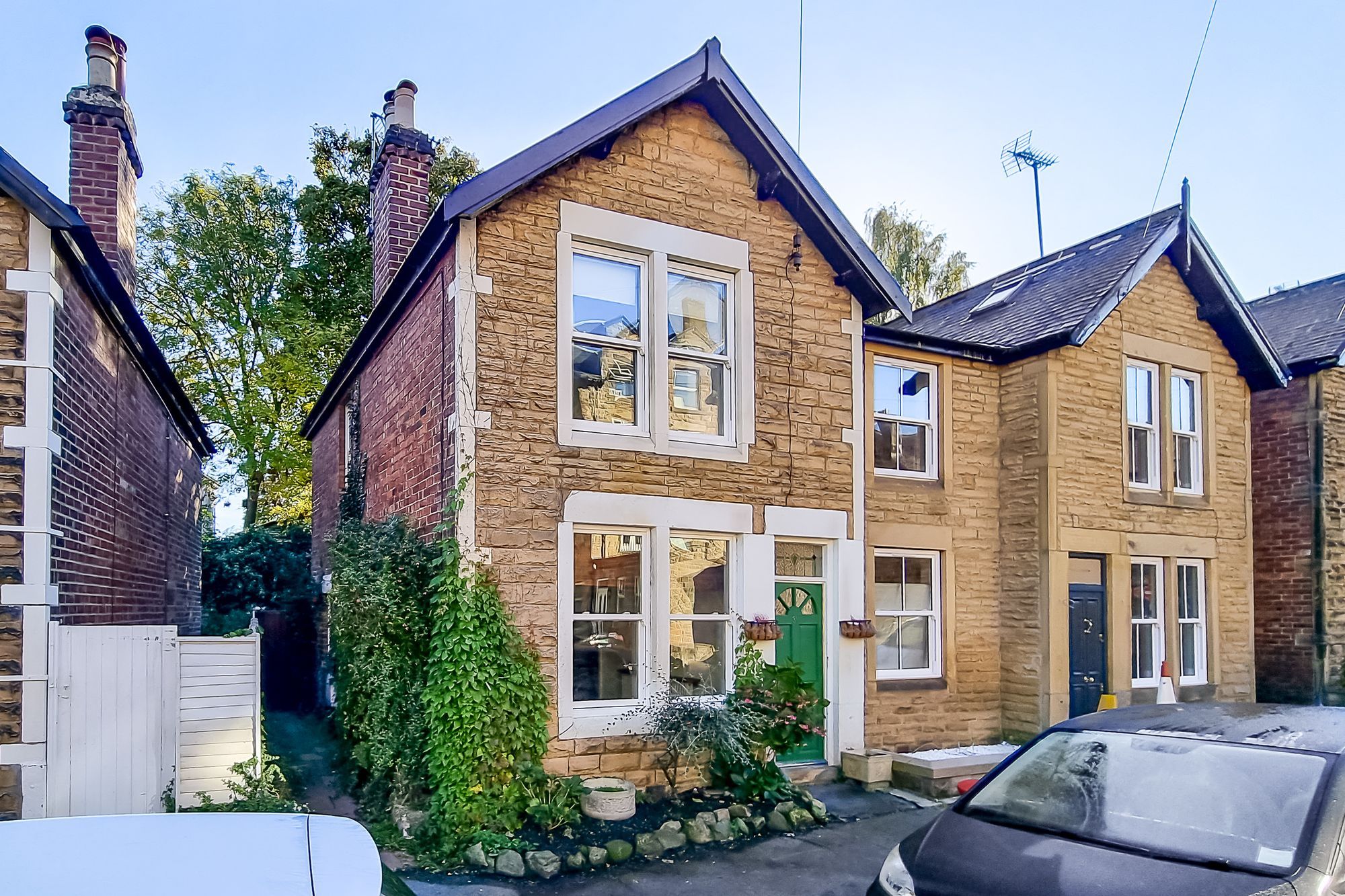 2 bed semi-detached house for sale in Valley Mount, Harrogate HG2 - Zoopla
