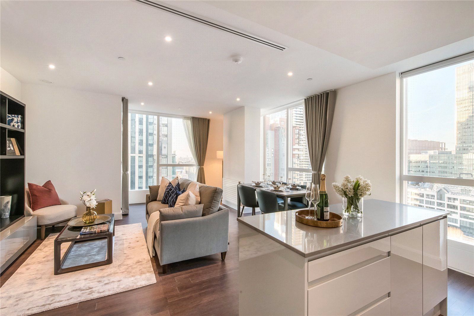2 bed flat to rent in Ostro Tower, 31 Harbour Way E14 - Zoopla
