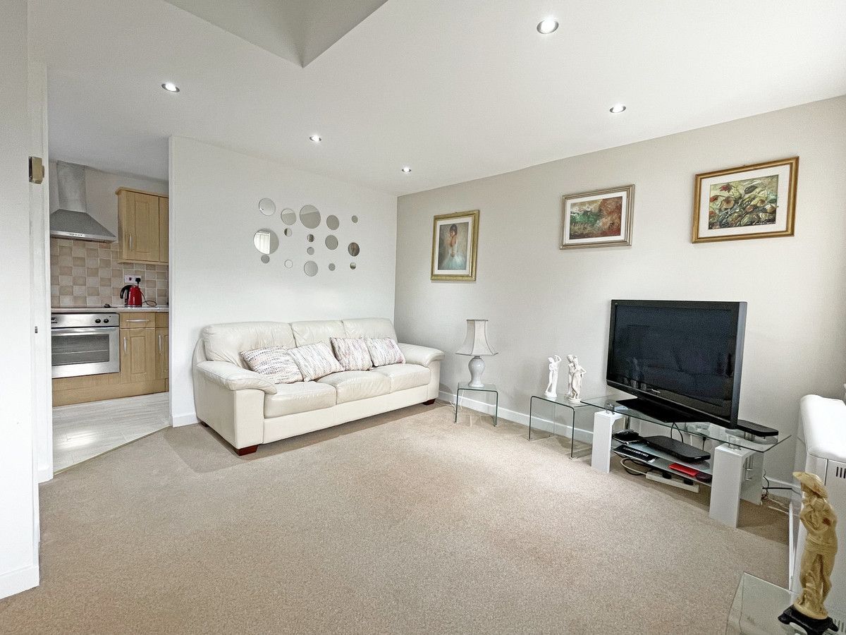 1 Bed Semi Detached House For Sale In Peakston Close Hartlepool Ts26