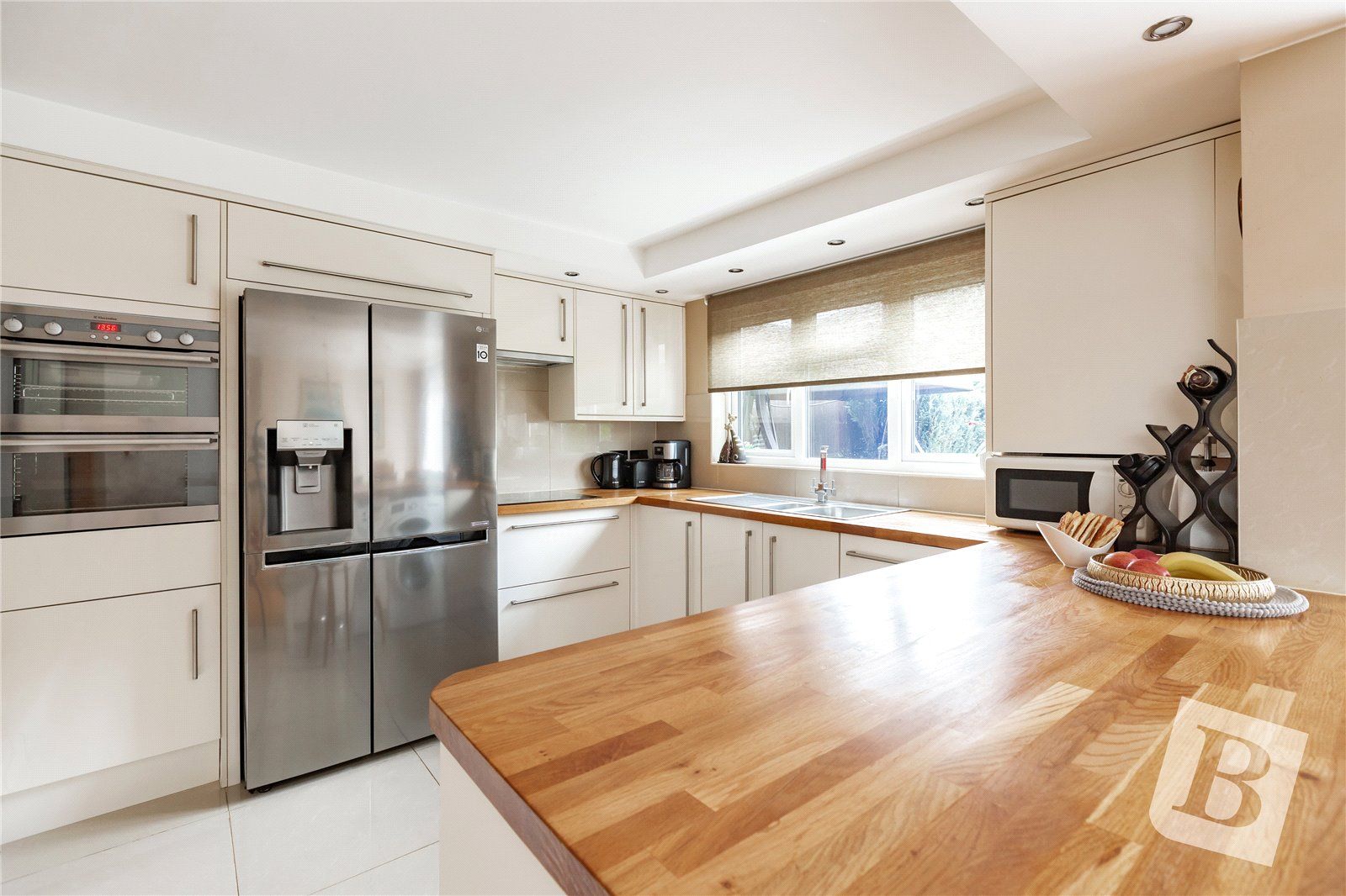 3 bed end terrace house for sale in Mackenzie Way, Gravesend, Kent DA12 - Zoopla