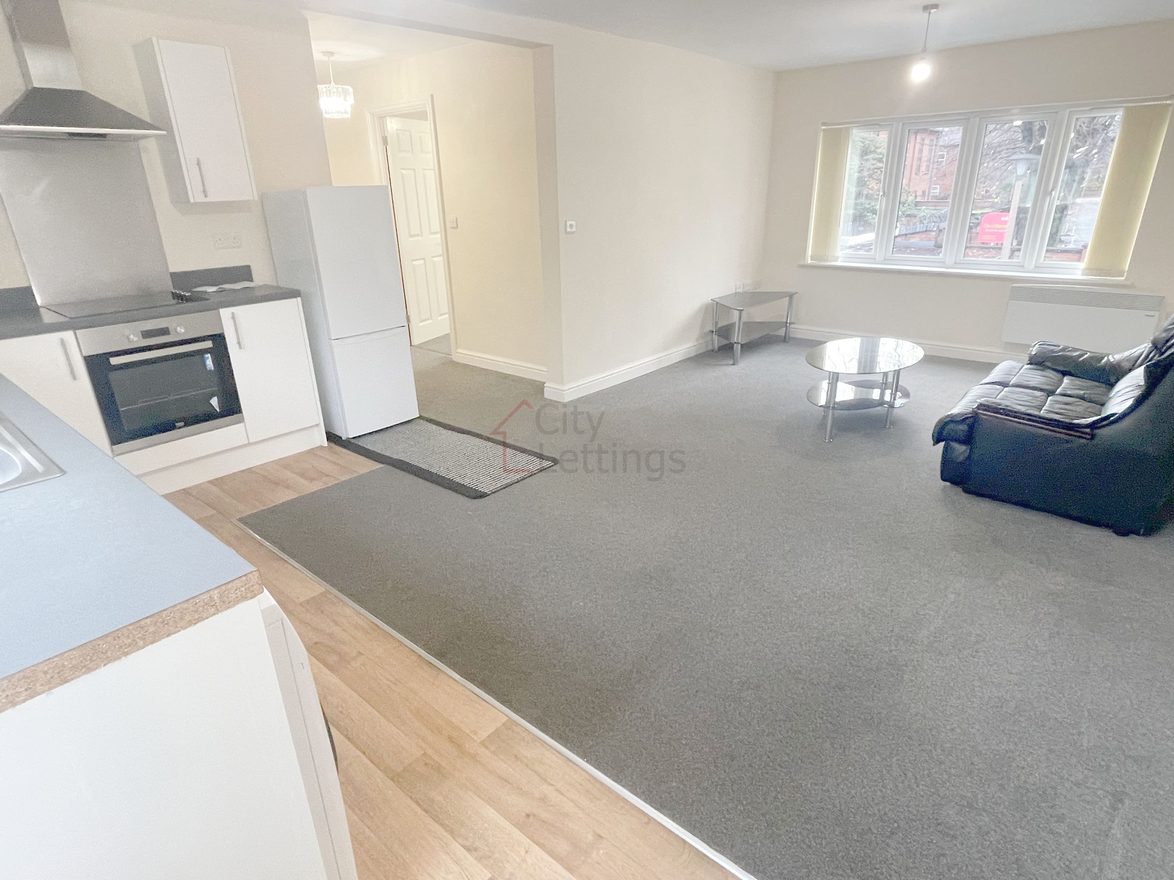 2 bed flat to rent in Pelham Road, Nottingham NG5 - Zoopla