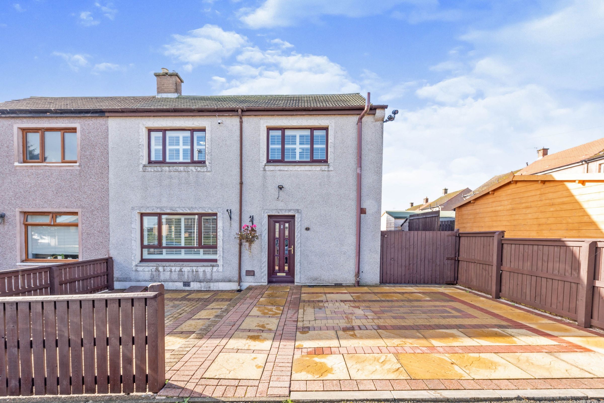 4 Bed Semi Detached House For Sale In Woodstock Place Lochgelly Ky5