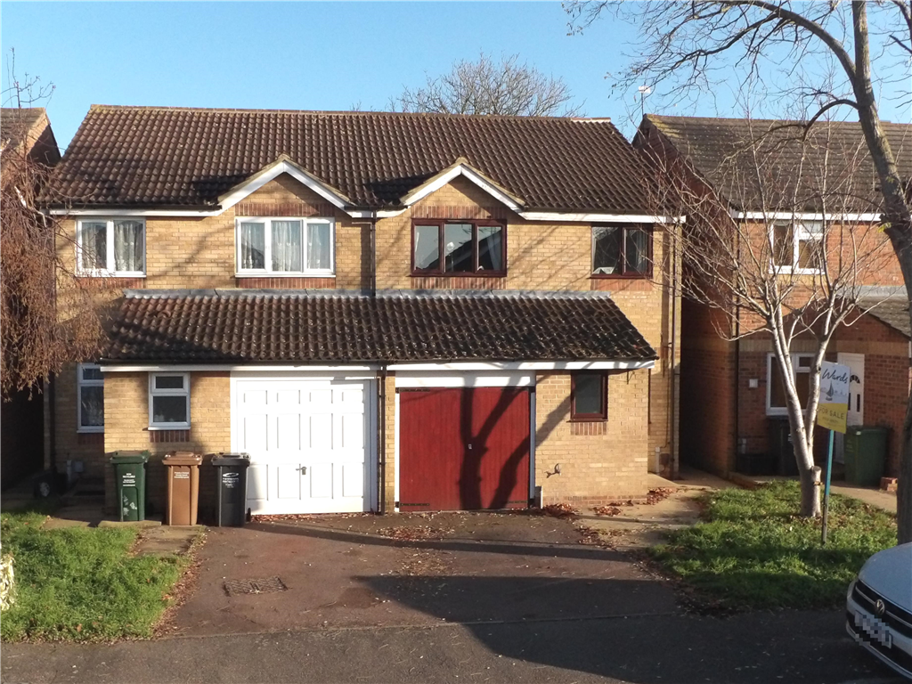 3 Bed Semi Detached House For Sale In Groveherst Road Dartford Kent