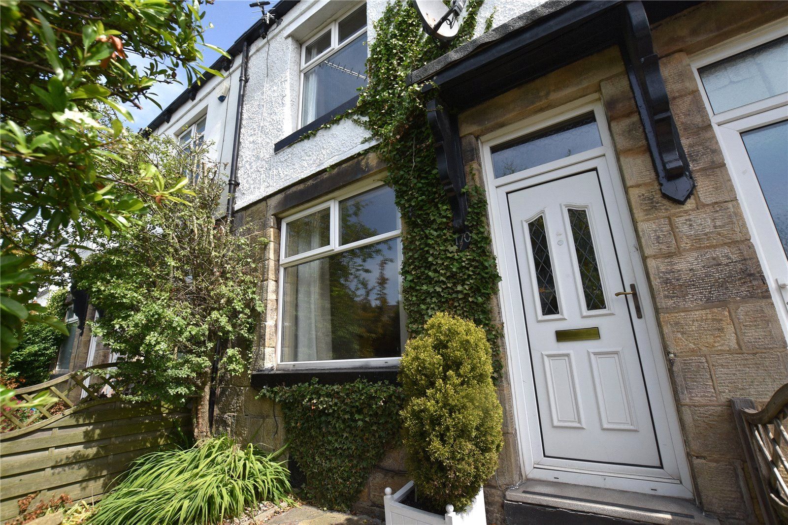 2 Bed Terraced House For Sale In New Road Side Horsforth Leeds West