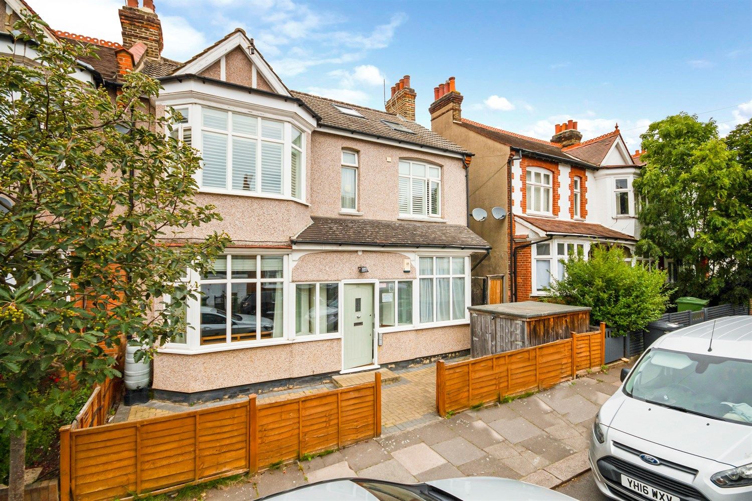 3 bed flat for sale in Arragon Gardens, London SW16 - Zoopla