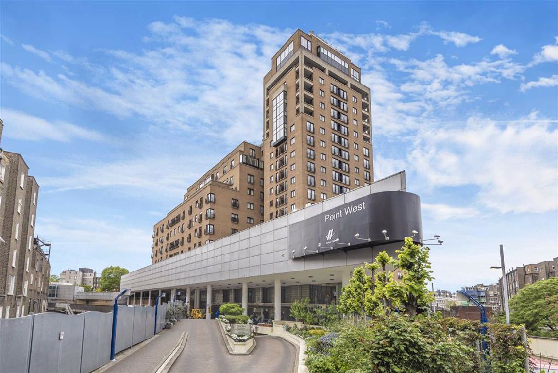 2 bed flat to rent in Cromwell Road, London SW7 - Zoopla