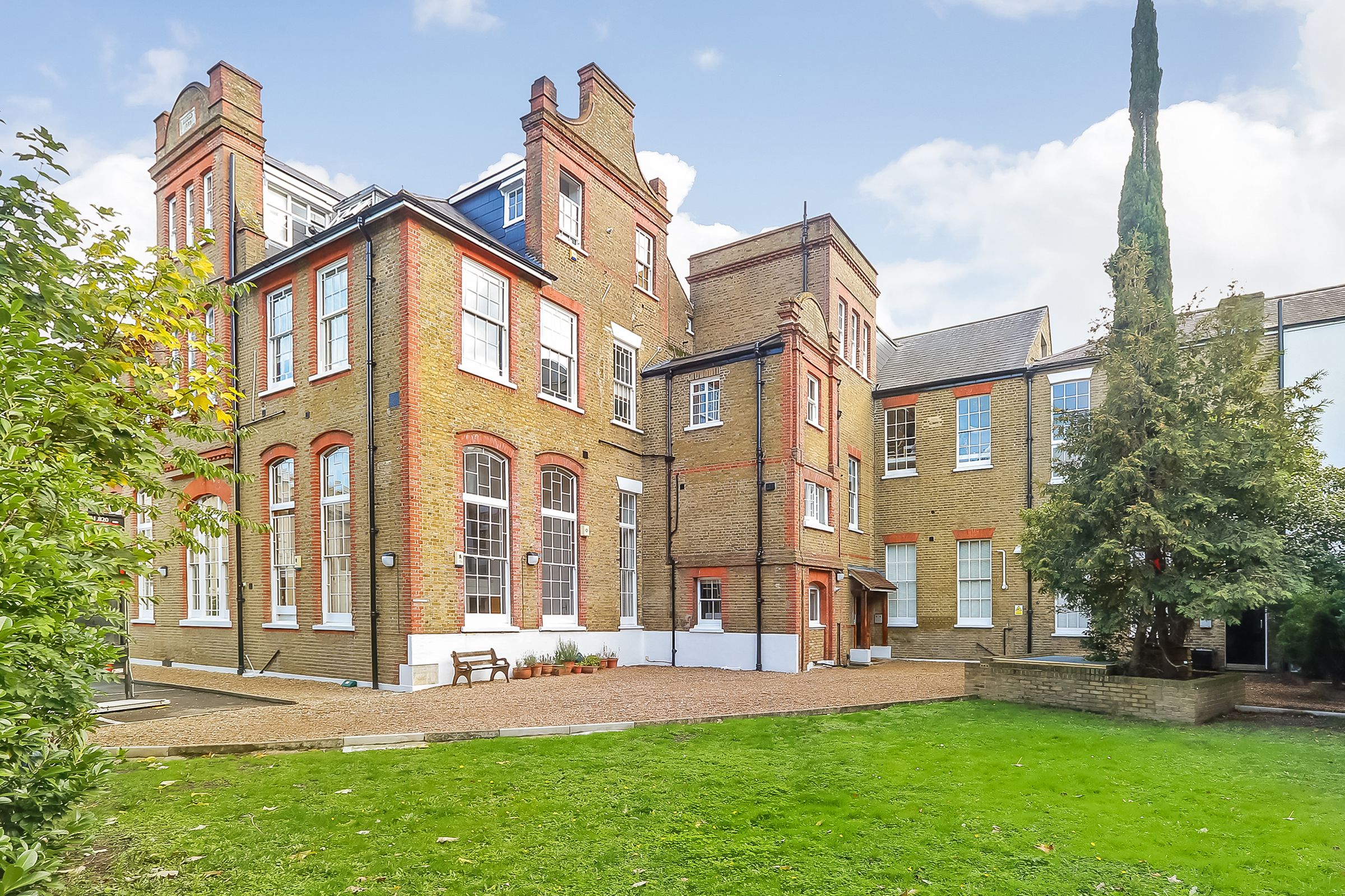 1 bed flat for sale in Barrington Road, Brixton SW9 - Zoopla