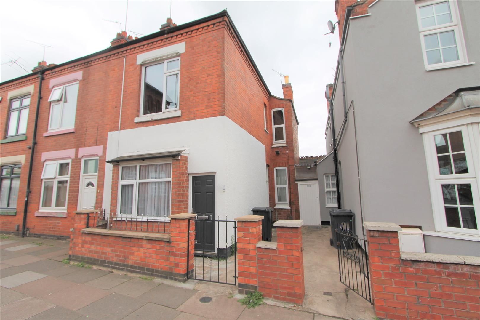 3 bed end terrace house for sale in St. Saviours Road, Evington ...