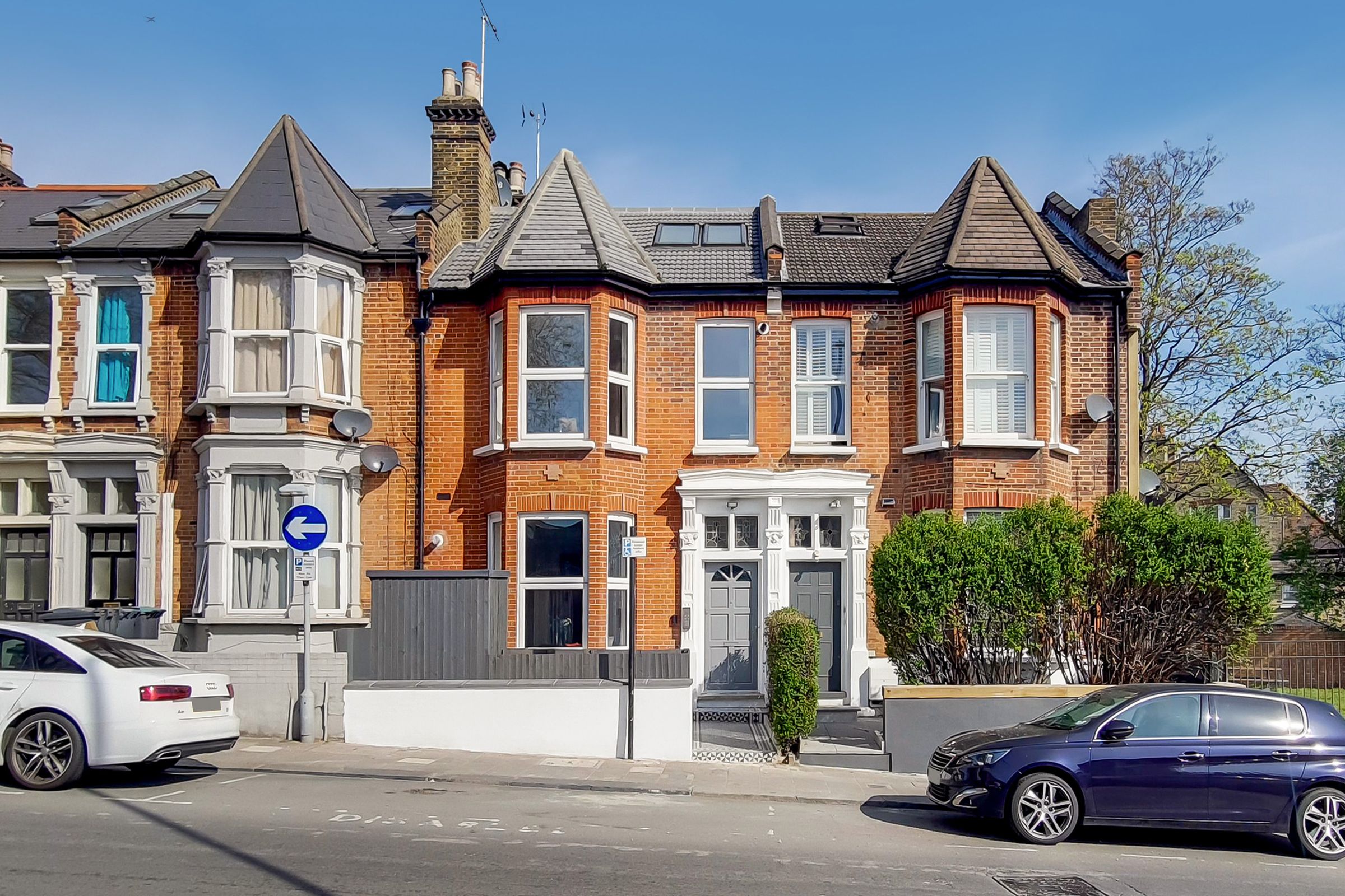 2 bed flat for sale in Tottenham Lane, London N8 - Zoopla