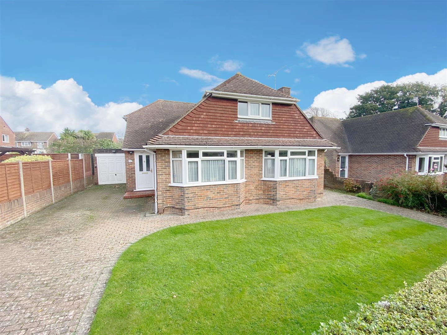 3 Bed Detached Bungalow For Sale In Warnham Road Goring By Sea