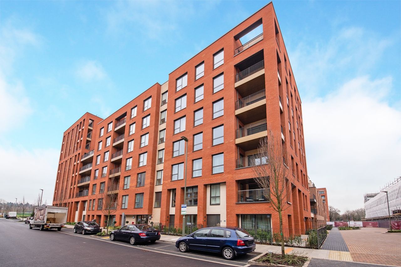 Studio to rent in Pandorea House, Colindale Gardens, Colindale NW9 - Zoopla