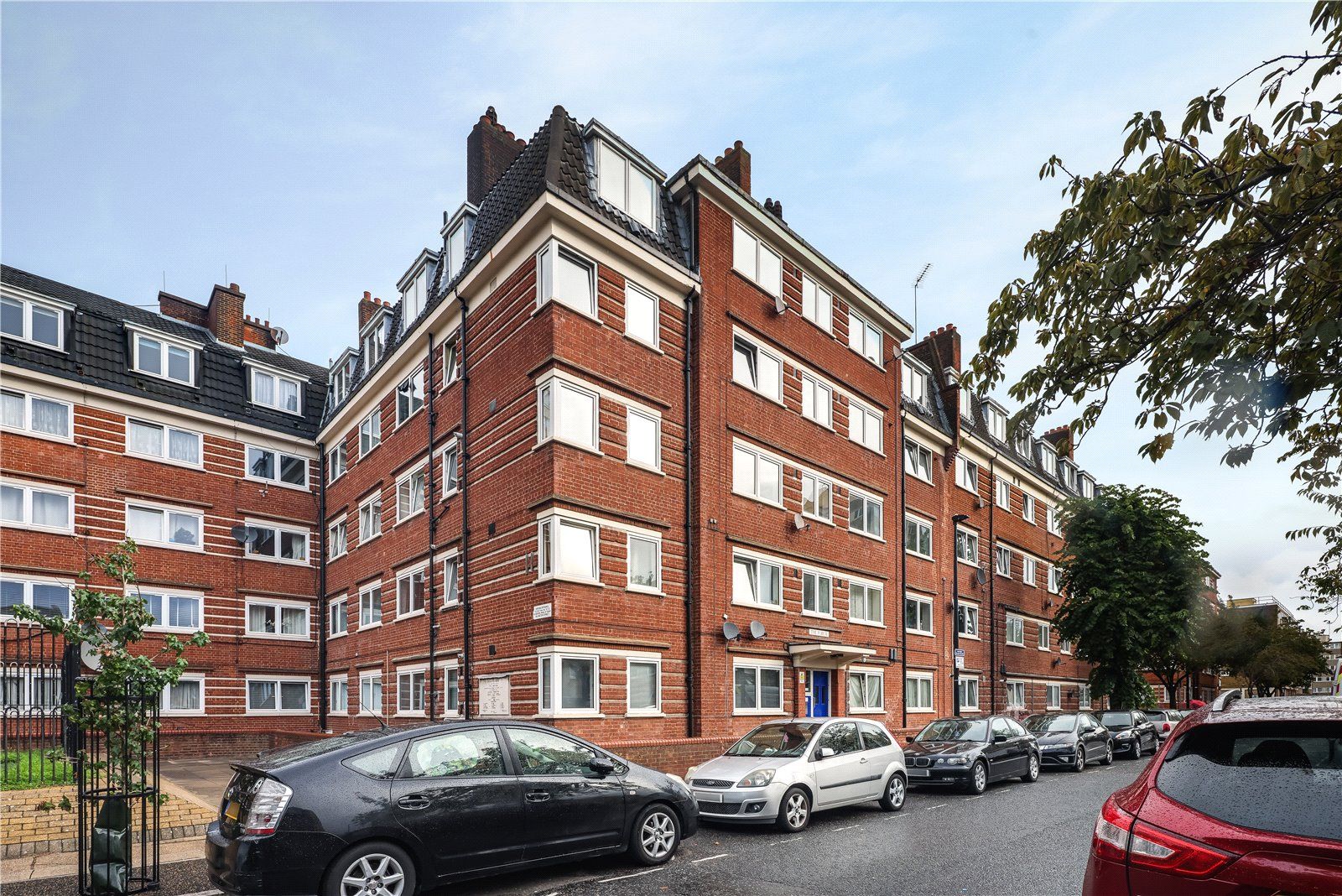 2 bed flat for sale in The Forum, Digby Street, London E2 - Zoopla