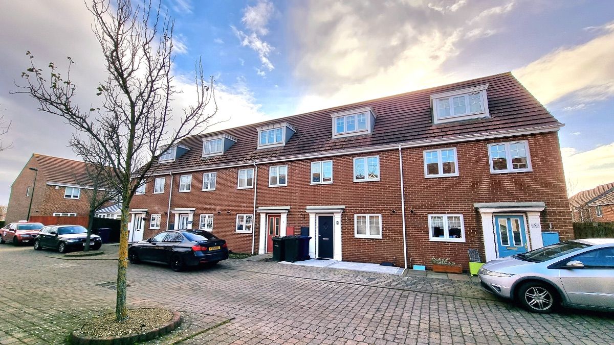 3 Bed Terraced House For Sale In Matlock Avenue Kenton Newcastle Upon