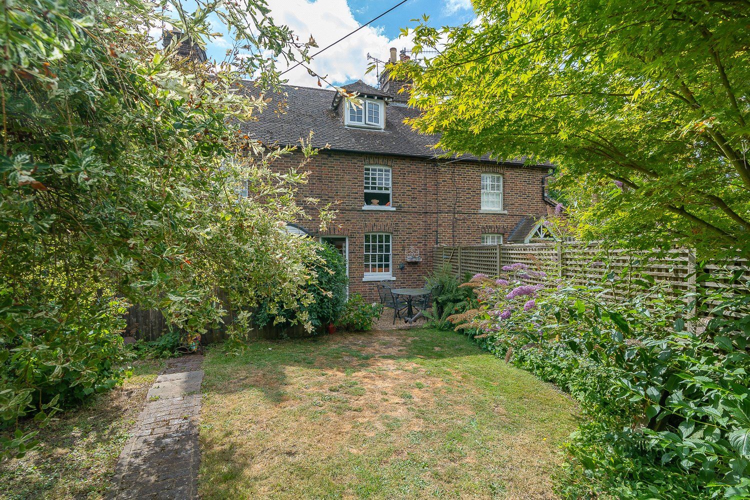 2 bed terraced house for sale in High Street, Yalding ME18 - Zoopla