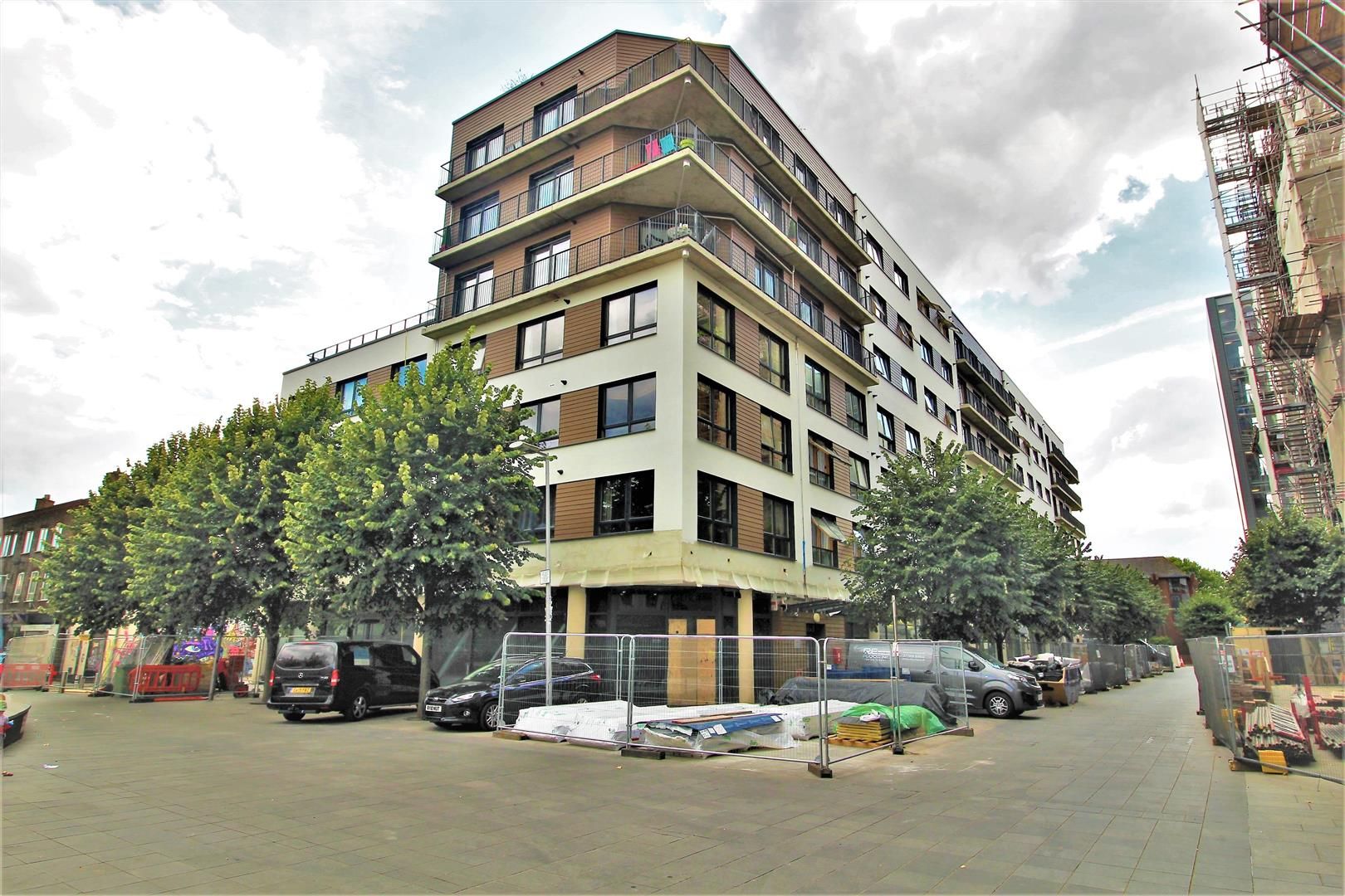 2 bed flat for sale in Chatham Place, Reading RG1 - Zoopla