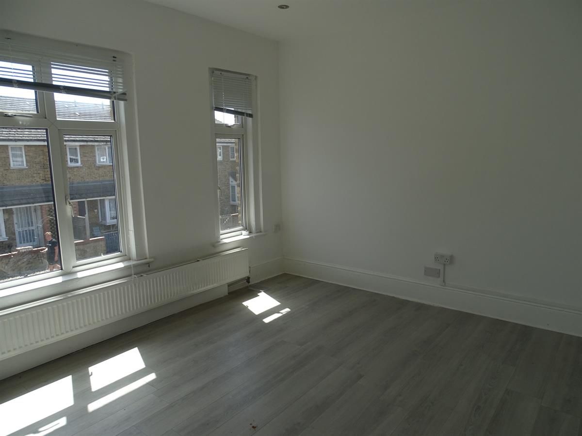 2 bed maisonette for sale in Cowley Mill Road, Cowley, Uxbridge UB8 ...