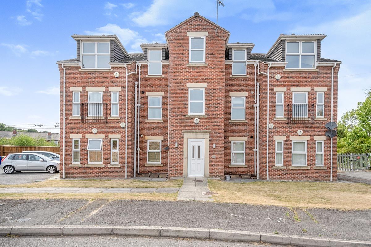 2 bed flat for sale in Babworth Mews, Retford, Nottinghamshire DN22 - Zoopla